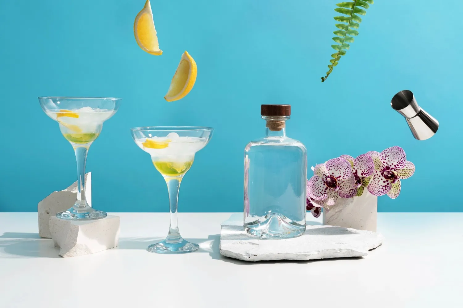 Why Your Favourite Gin Is the Bad Boy of Spirits | Solis Group
